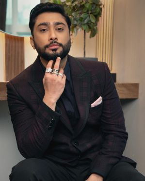 Zaid Darbar - Zaid Darbar Biography – Indian Dancer, Influencer and ...