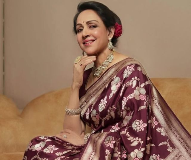 Hema Malini - Hema Malini Biography – Dream Girl of Bollywood & Indian ...