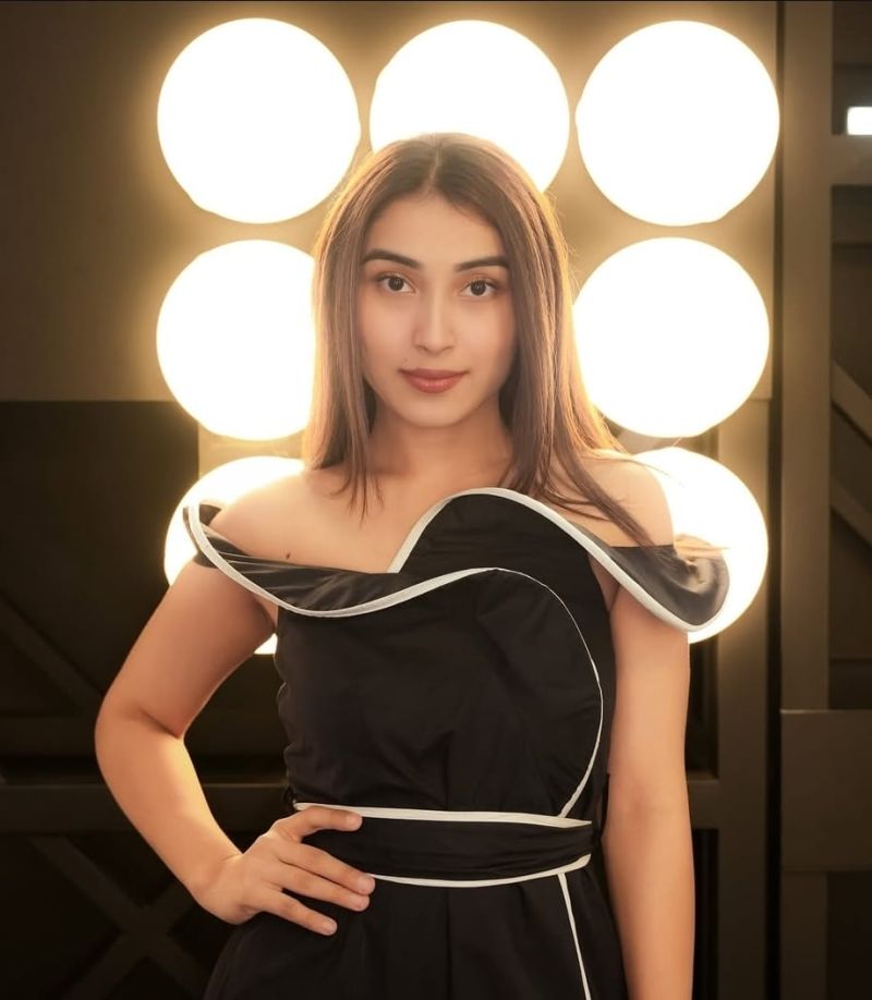 Akriti Negi - Akriti Negi Biography – Indian Influencer & MTV ...